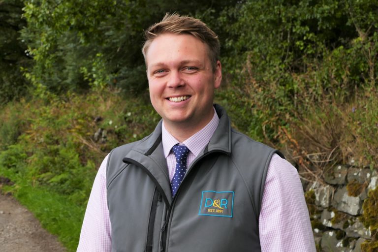 george hipwell Archives - Davidson and Robertson